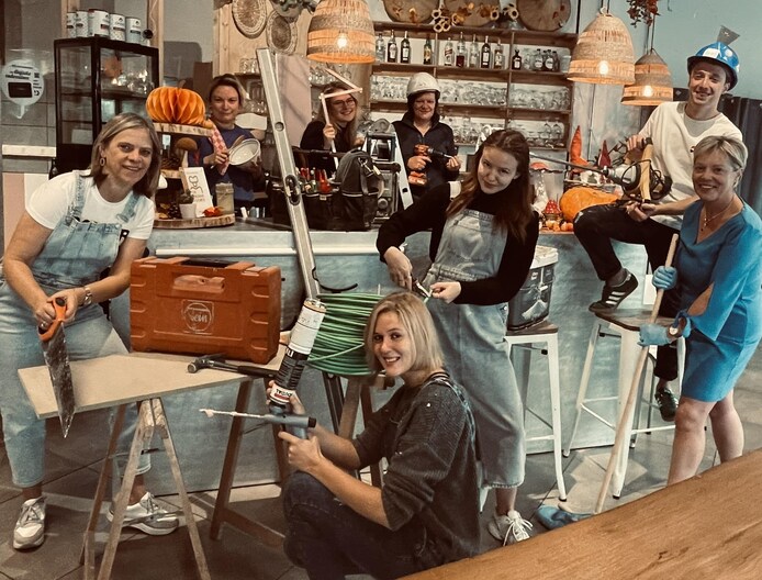 Bar Flo breidt uit tot lunch- en brunchbar: “De Tolpoortstraat mag wat ...