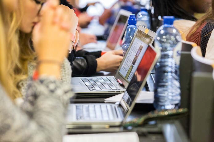 Digitale Methode heet voortaan educatieve uitgeverij Lernova | Lokeren ...