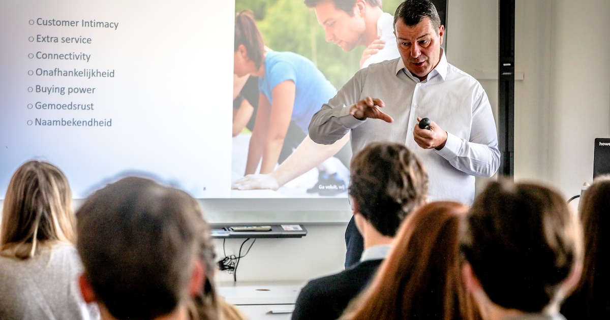 “Slechts een kwart van de 18-jarigen kent de prijs van een brood ...