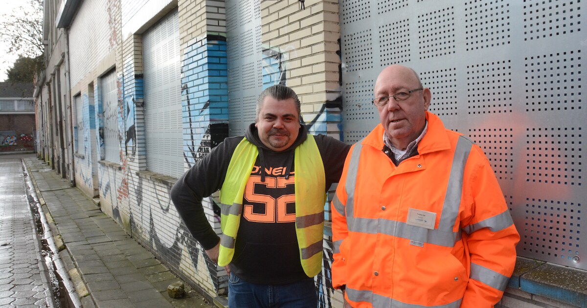 Doel krijgt weer dorpsstewards om orde te handhaven: “Bezoekers wijzen ...
