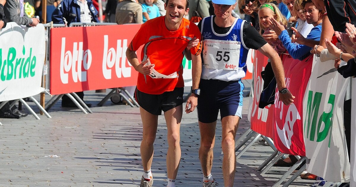 Triatleten duiken in Vesten | Ieper | HLN.be