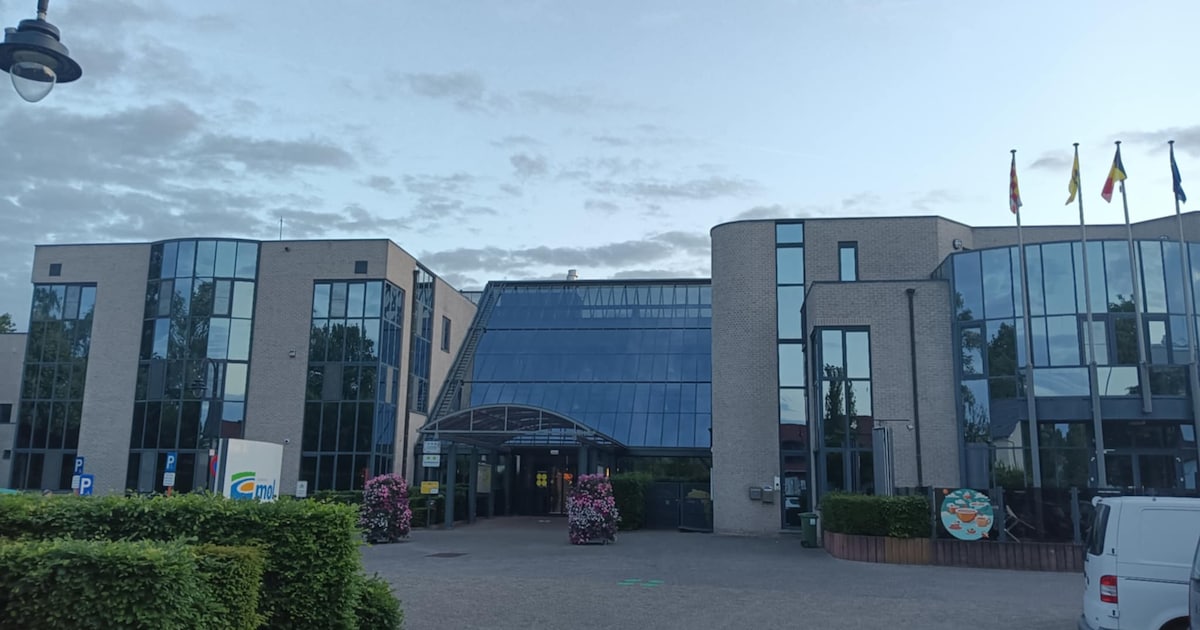 Gemeenteraad in Mol: van nieuwe bushokjes tot heraanleg van kasseiweg ...