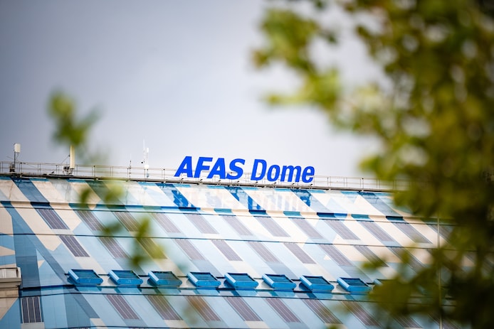 Nu is het voor echt: naam ‘AFAS Dome’ aangebracht op dak van (voormalig) Sportpaleis | Antwerpen ...