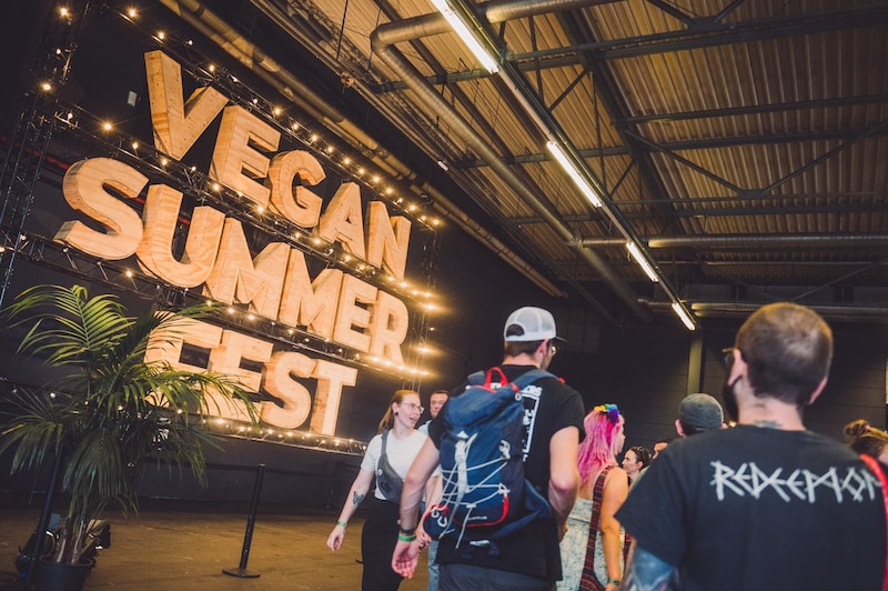 Vegan Summer Fest zondag in Flanders Expo: van pizza tot chocolade ...