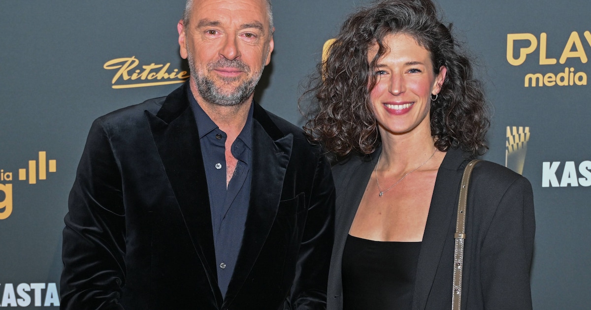 Tom Waes en Charlotte voor het eerst als koppel op de Kastaars!: “Op ...