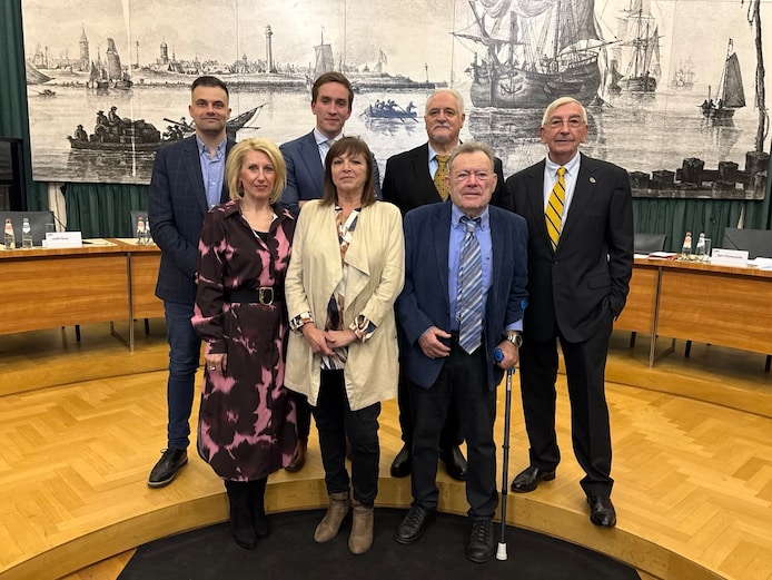 Reddy De Mey (80) keert dan toch terug in de gemeenteraad voor Vlaams ...