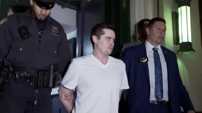 ‘Cryptokoning’ gijzelt en martelt rijke Italiaanse toerist wekenlang ...