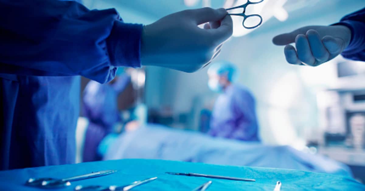 Baby met open ruggetje geopereerd in baarmoeder | Medisch | HLN.be