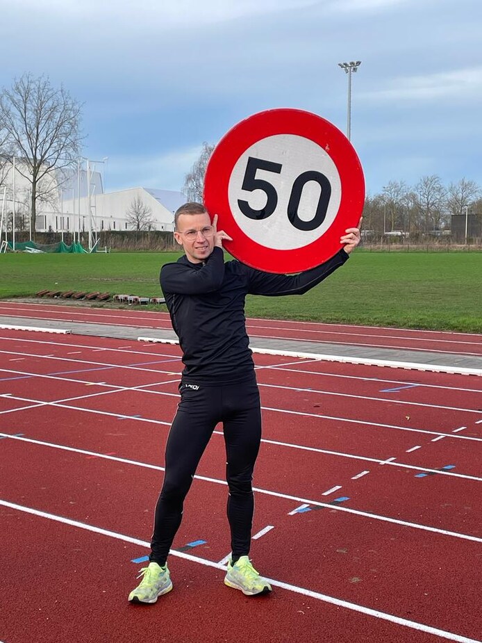 “Het is eens iets anders dan een tuinfeest of een roadtrip”: Bert viert ...