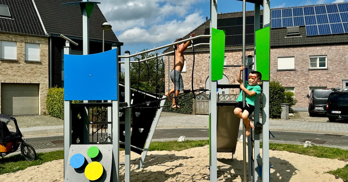 Vernieuwde speeltuin in Wommelgem feestelijk geopend | Wommelgem | HLN.be