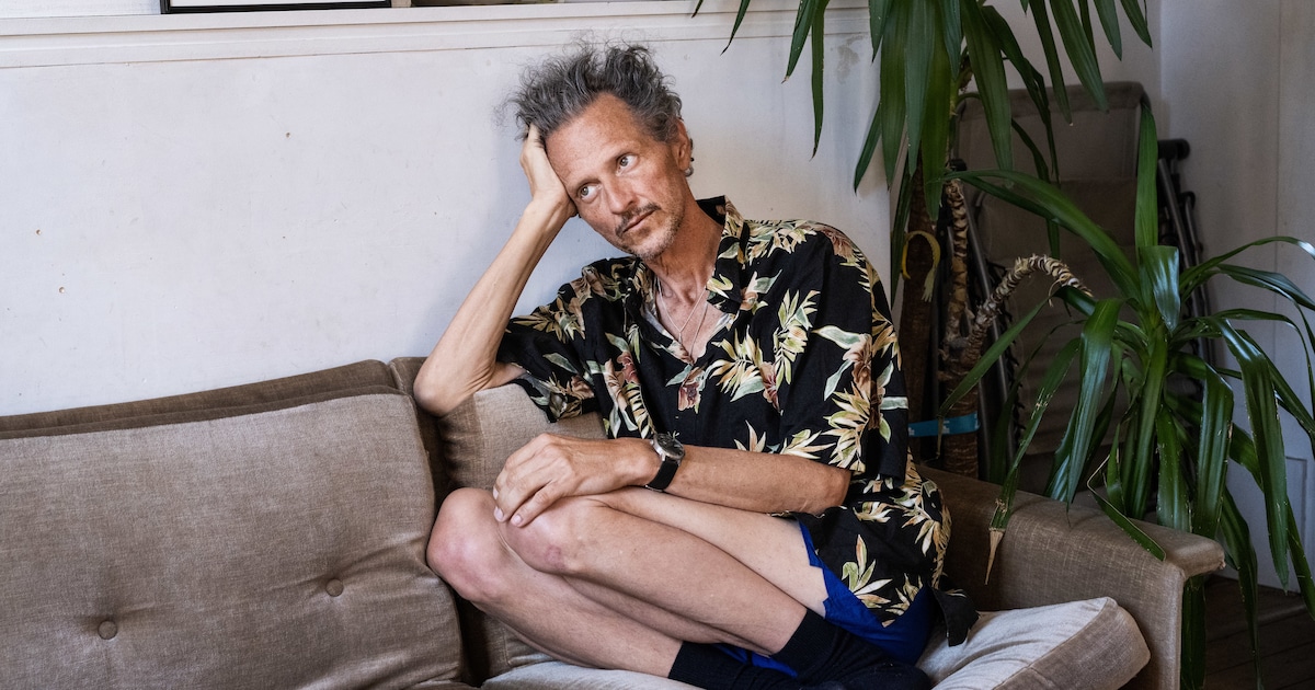 Muzikant Tom Pintens (49), mentor van Tamino, overleden aan darmkanker ...