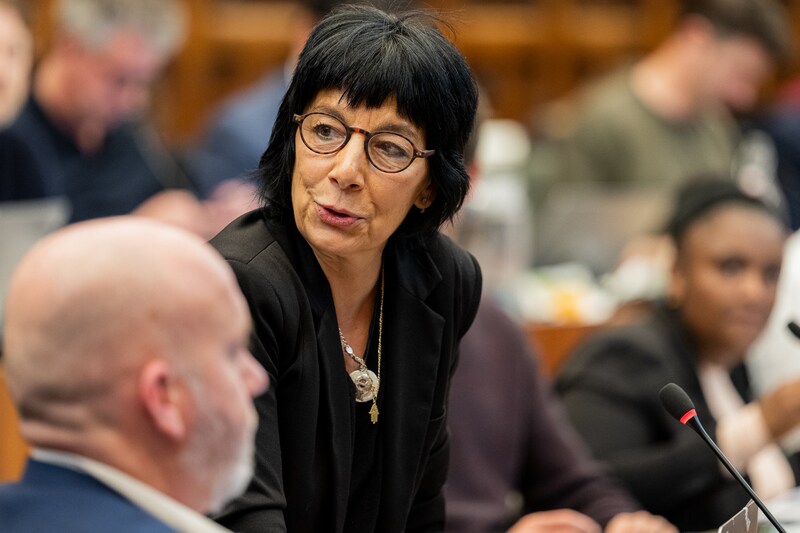 Gemeenteraad in Gent keurt meerjarenplan goed: sanering van 120 miljoen ...