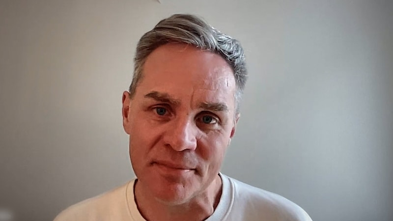 VRT houdt Peter Van de Veire thuis voor Songfestival: “Maar of de EBU ...