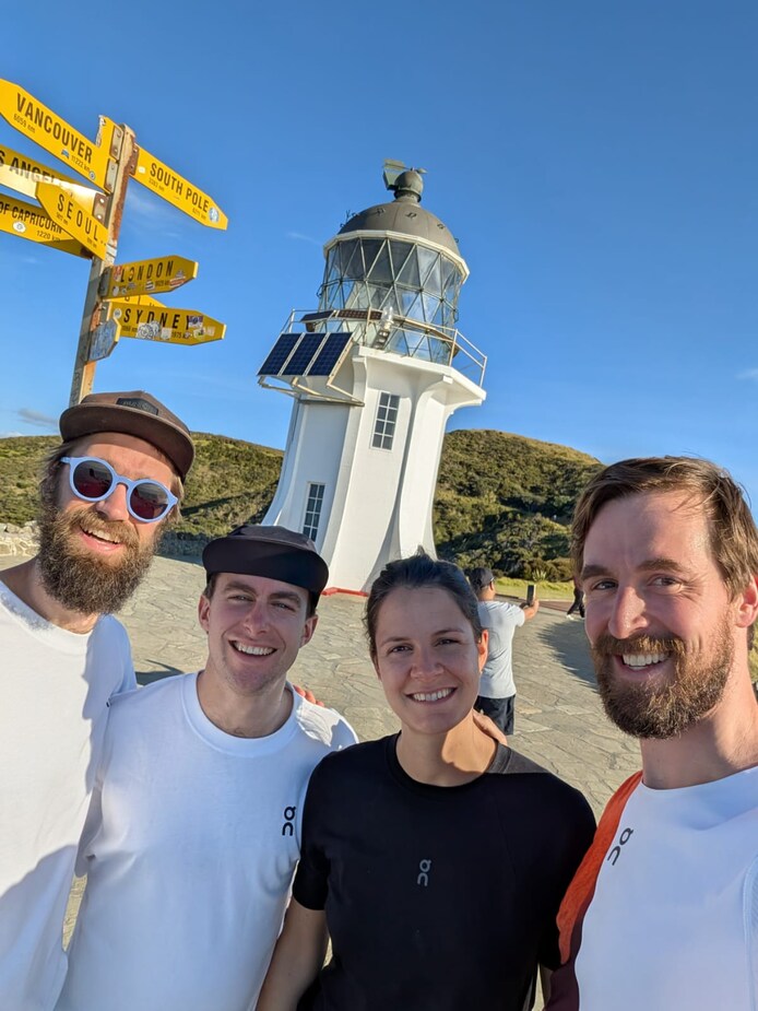 Teamgenoot ultraloper Karel Sabbe moet opgeven na aanval door honden ...