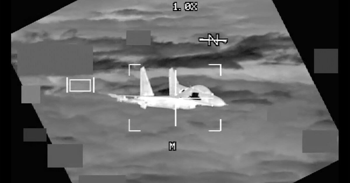 KIJK. Amerikaans leger hekelt gevaarlijk manoeuvre Chinese straaljager ...