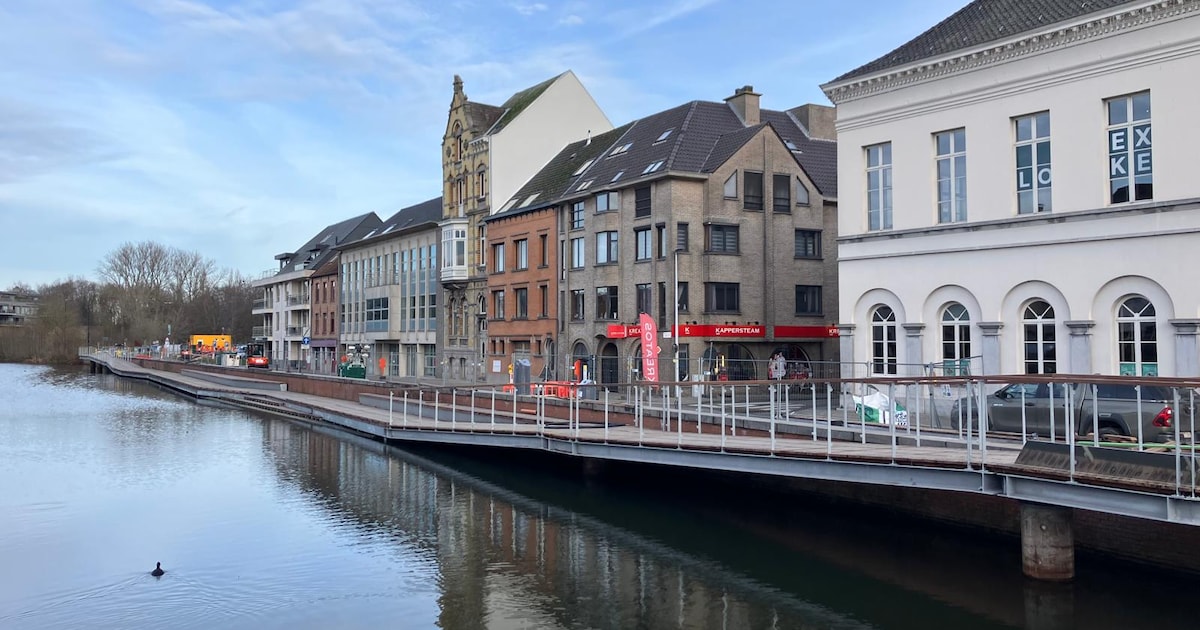 Wandelpromenade aan Durme: terug verkeer in beide richtingen vanaf ...