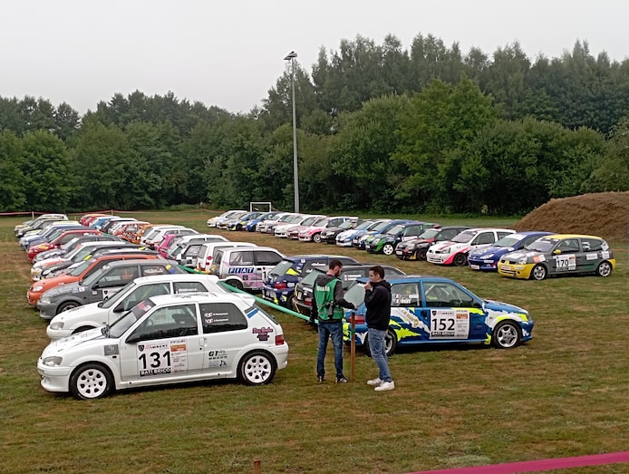Drie toeschouwers van Franse autorally omgekomen na aanrijding ...