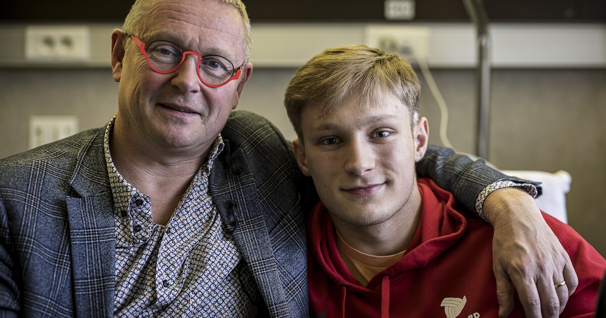 Martin (21) zakte tijdens volleybalmatch in elkaar: “Het voelde alsof ...
