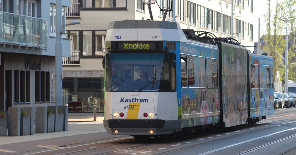 Vrouw (68) wordt aangereden door kusttram en overlijdt | Middelkerke ...