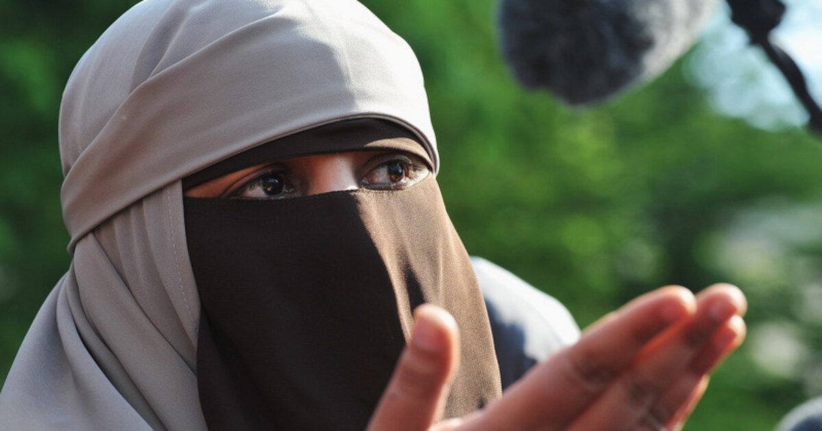 Boerka en niqab verboden in Frankrijk, al twee vrouwen opgepakt ...