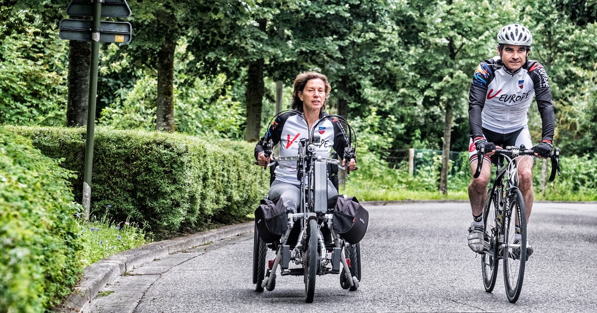 Vier jaar geleden ten dode opgeschreven na aanslag, nu Mont Ventoux op ...