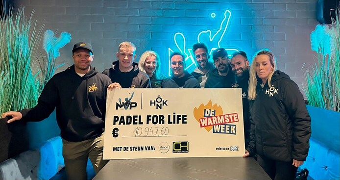 MVP Padel haalt ruim 10.000 euro op voor De Warmste Week | Evergem | hln.be