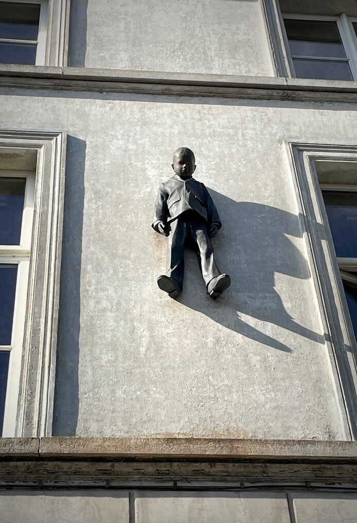 Artistiek snuisteren op kunstzinnige wandelroute in de wijk van Keizer Karel | Gent | hln.be