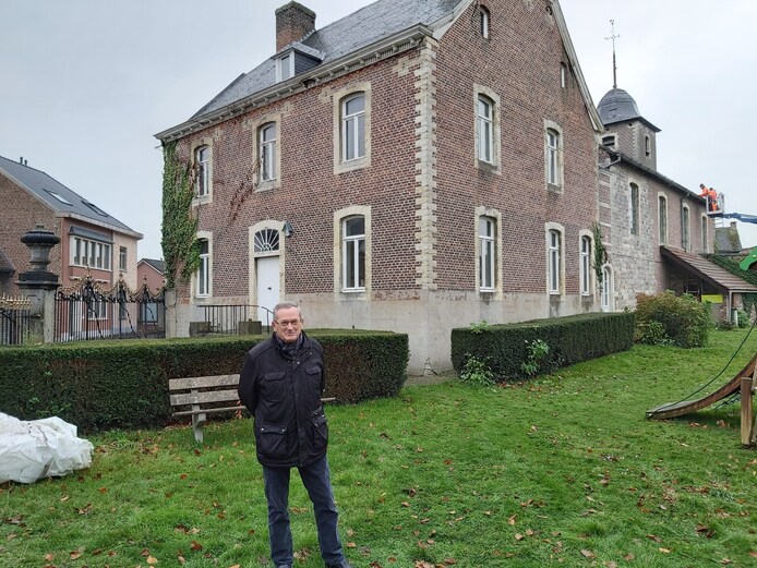 Marcel Logist niet blij met intentie om oude pastorie te verkopen ...