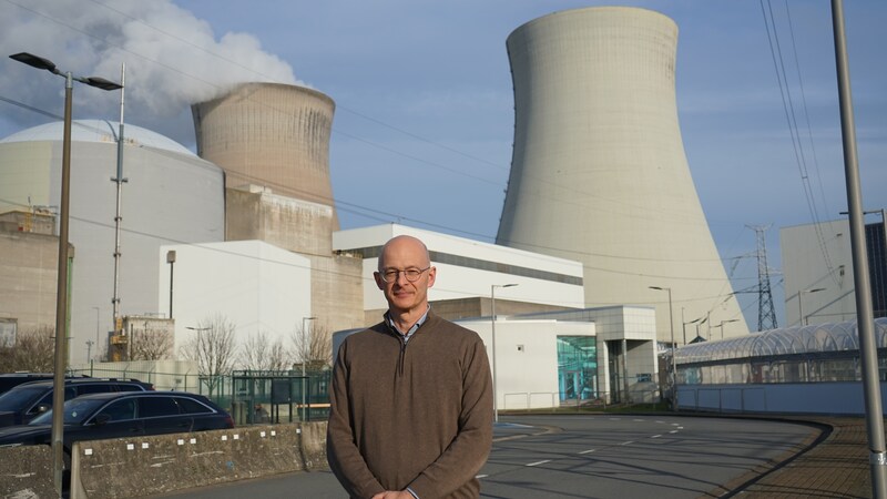 Koeltoren van kerncentrale Doel gaat tegen de vlakte: “Dynamiteren is ...