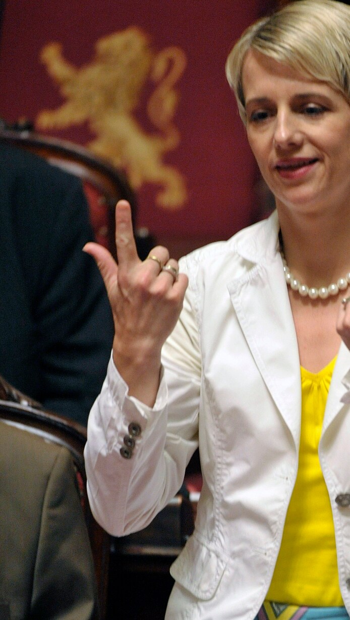 Europarlementslid Helga Stevens: "Maak werk van een Europa zonder ...