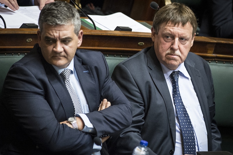Wie is de nieuwe defensieminister Steven Vandeput? | Nieuws | HLN.be