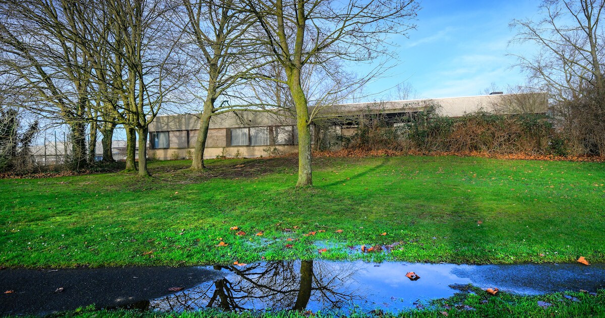 Voormalig bedrijfsrestaurant Bekaert wordt sportcentrum | Zwevegem | hln.be